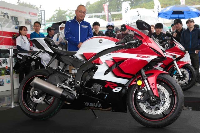 Yamaha R6 Special Livery 20 years anniversary, back to 99! | motorrio